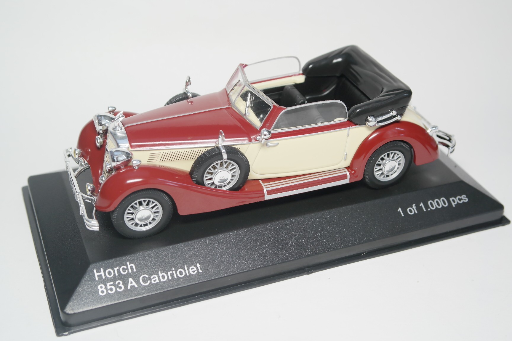 Horch 853A Cabriolet - Diecast Ukraine