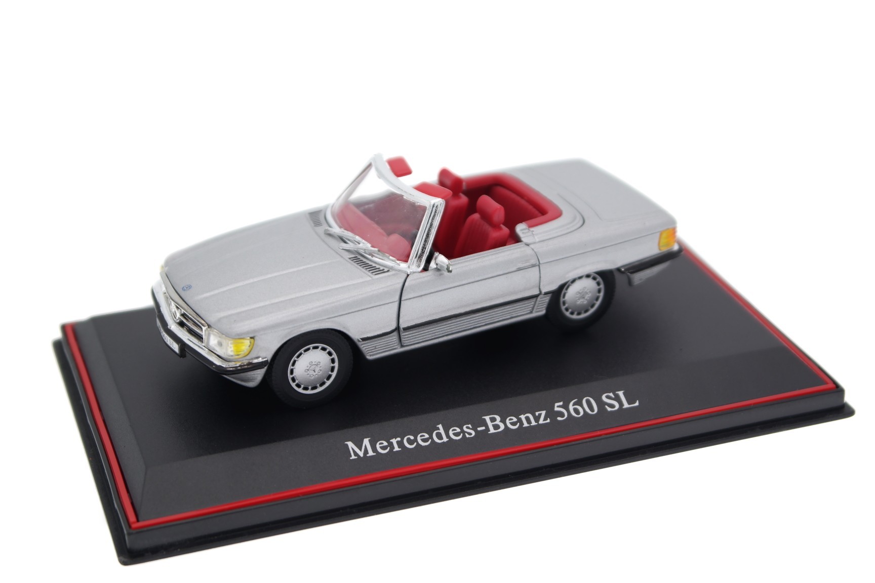 Mercedes-Benz 560 SL - Diecast Ukraine