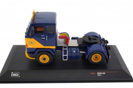 A collectible scale model Volvo F88 from IXO