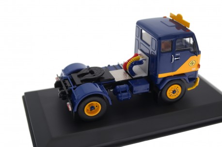 A collectible scale model Volvo F88 from IXO