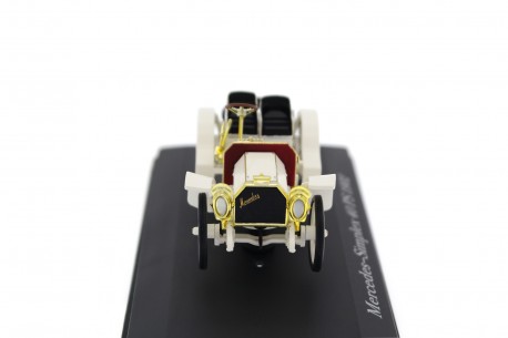 A collectible scale model Mercedes-Benz Simplex 40 PS from Altaya