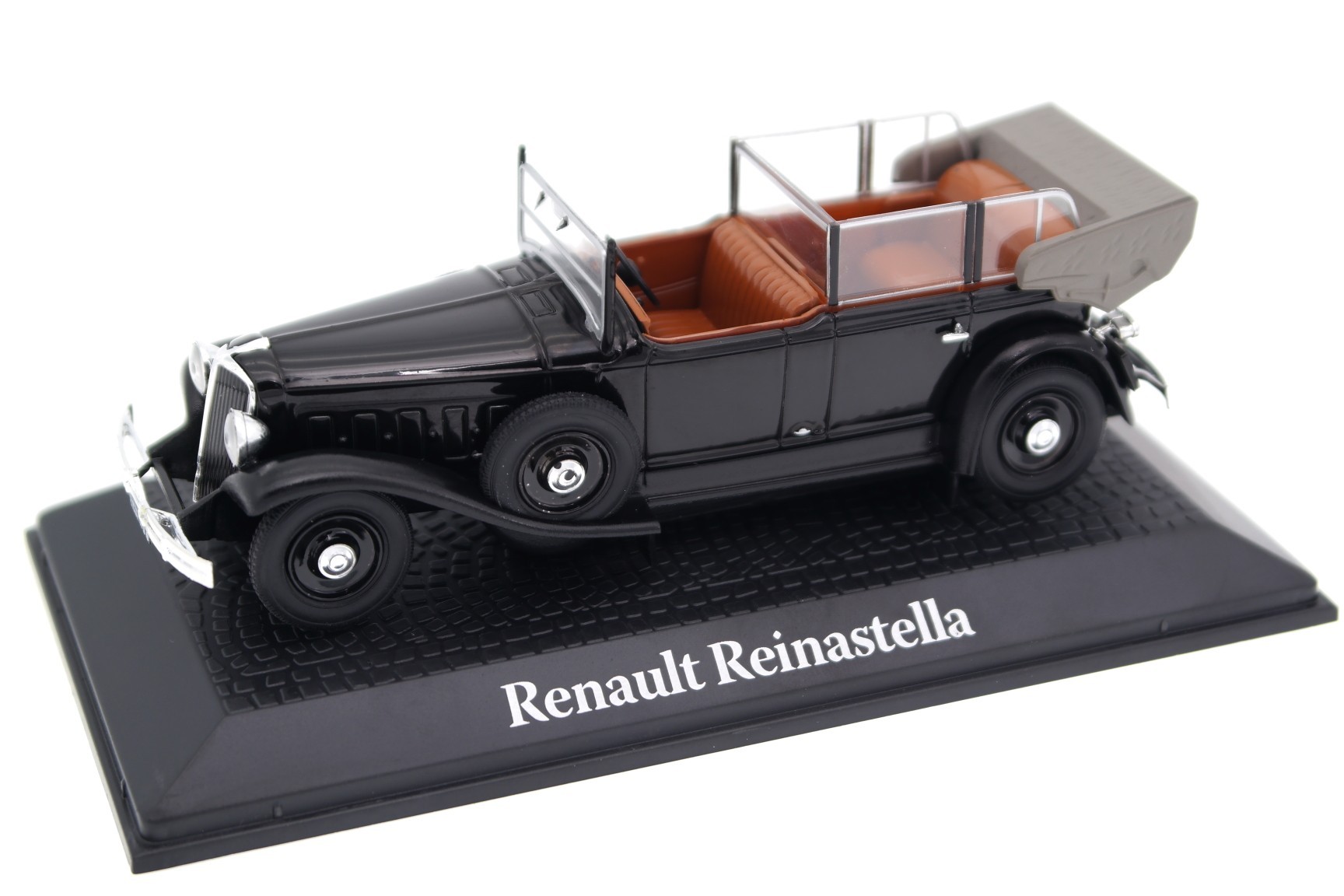 Коллекционная масштабная модель Renault Reinastella от Atlas